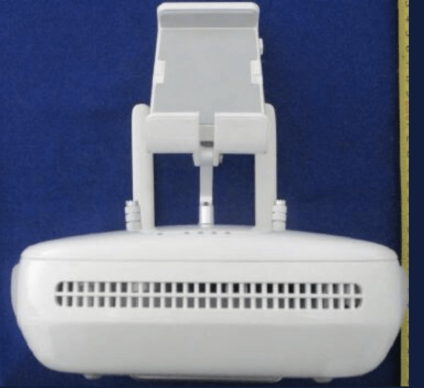 Additional photos of the new Phantom 5 or 4 Pro V2.0 show 2 drones ...