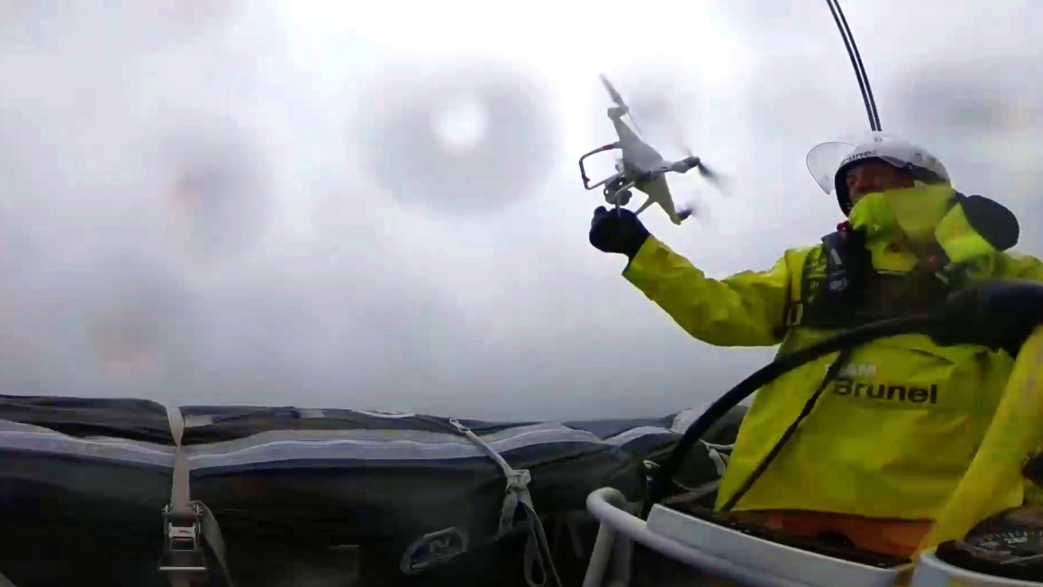 Spectacular drone footage and landing during the record-breaking 9th ...