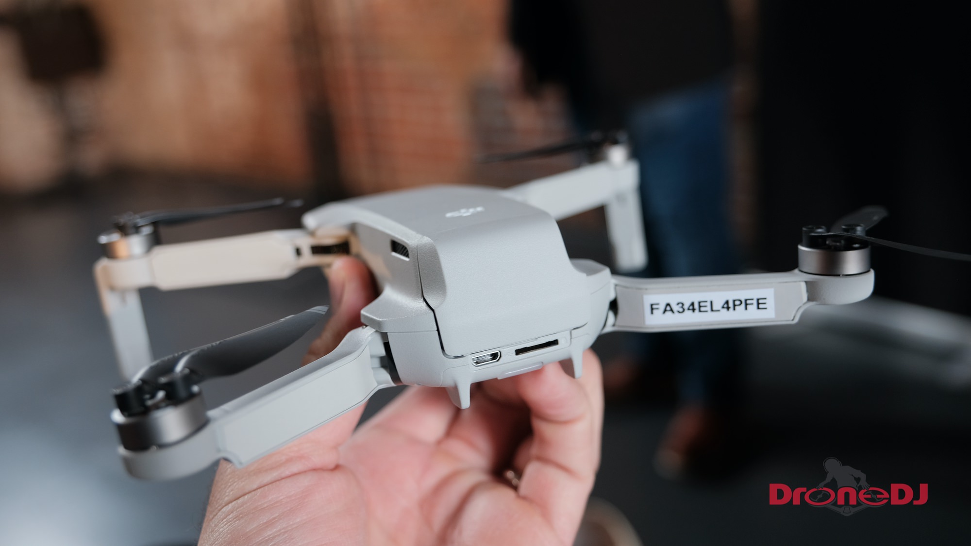 DJI Mavic Mini introduced — new $399 Ultra-Light drone weighs only 249 ...