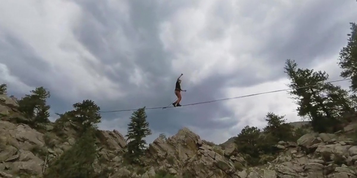 Denver daredevil dazzles with drones - DroneDJ