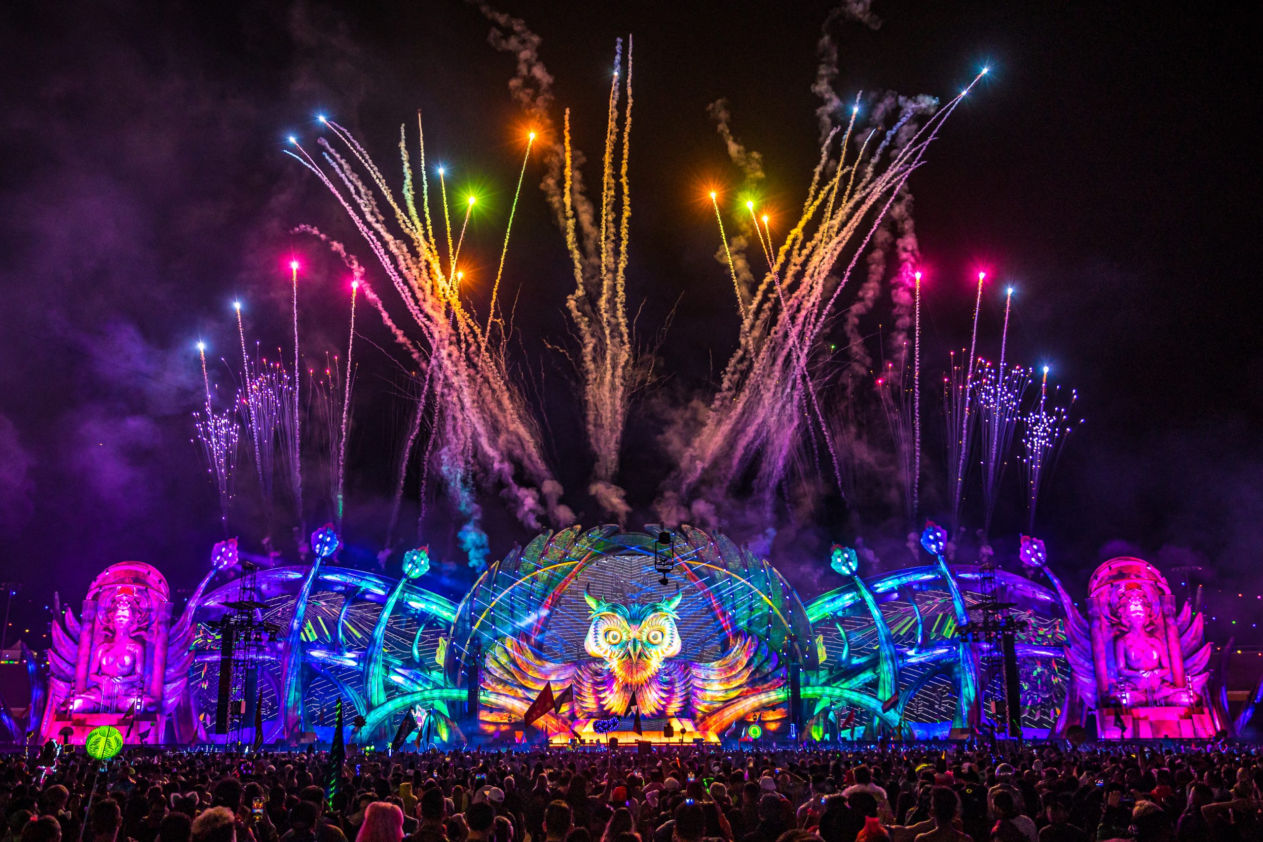EDC returns to Orlando this weekend with 3 drone shows